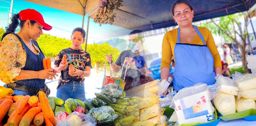 Agromercados continúan dinamizando la economía en Santa Tecla y otros ...