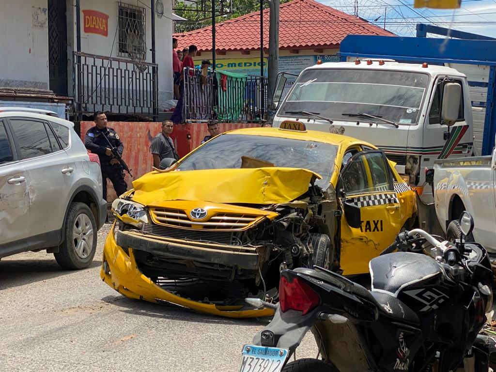 Borracho al volante provoca múltiple accidente en La Unión | El Blog