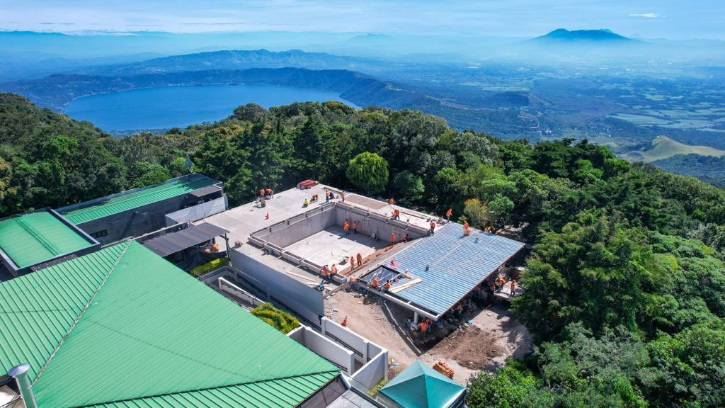 Cerro Verde contará con una nueva plaza turística de dos niveles - El Blog